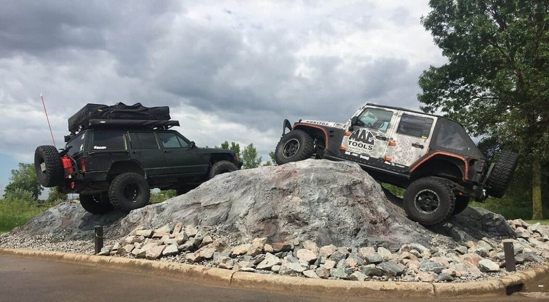 Mango Rock International