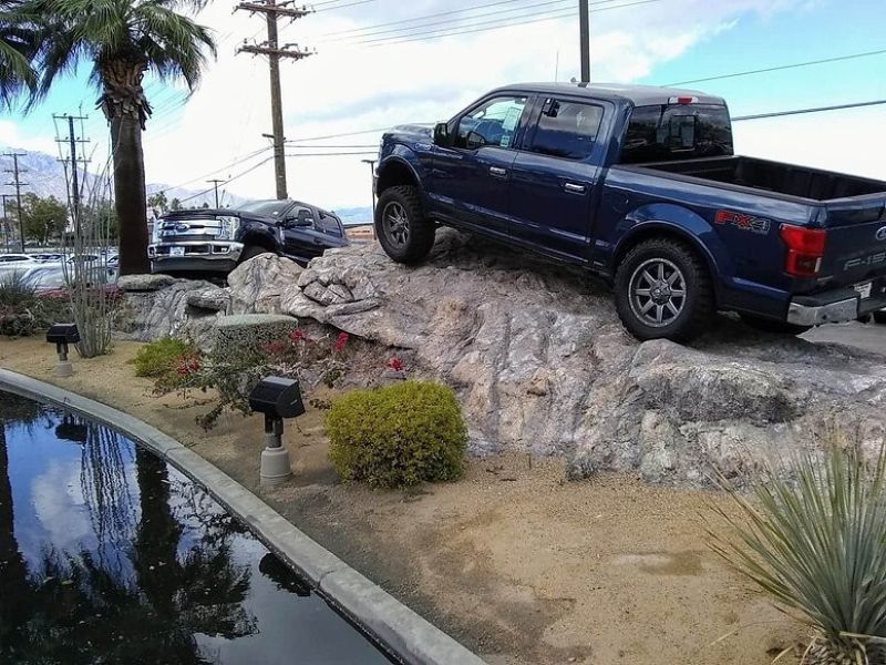 Mango Rock International